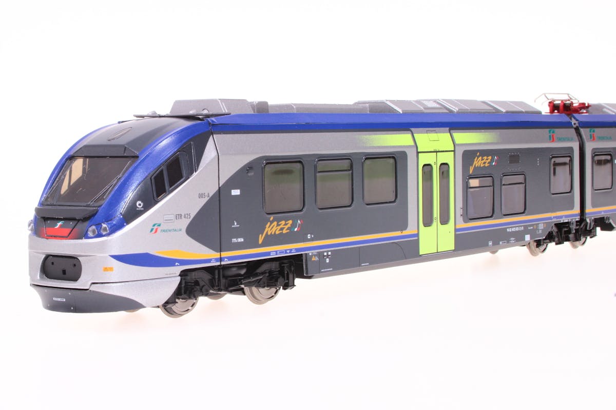 Vitrains 1765 FS ETR 425 - 324 ''Jazz'' di Trenitalia set da 4 elementi ...