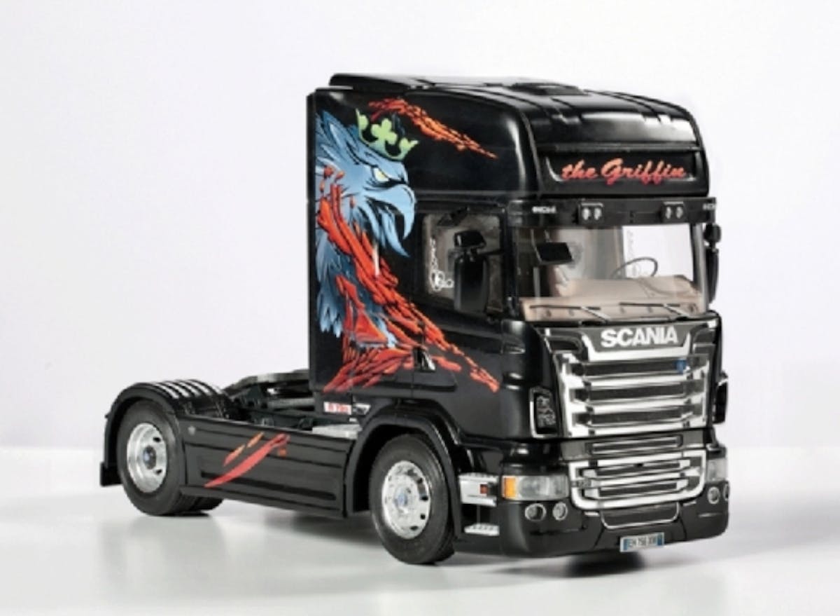 Italeri 3879 Scania R730 The Griffin in kit di montaggio in plastica ...