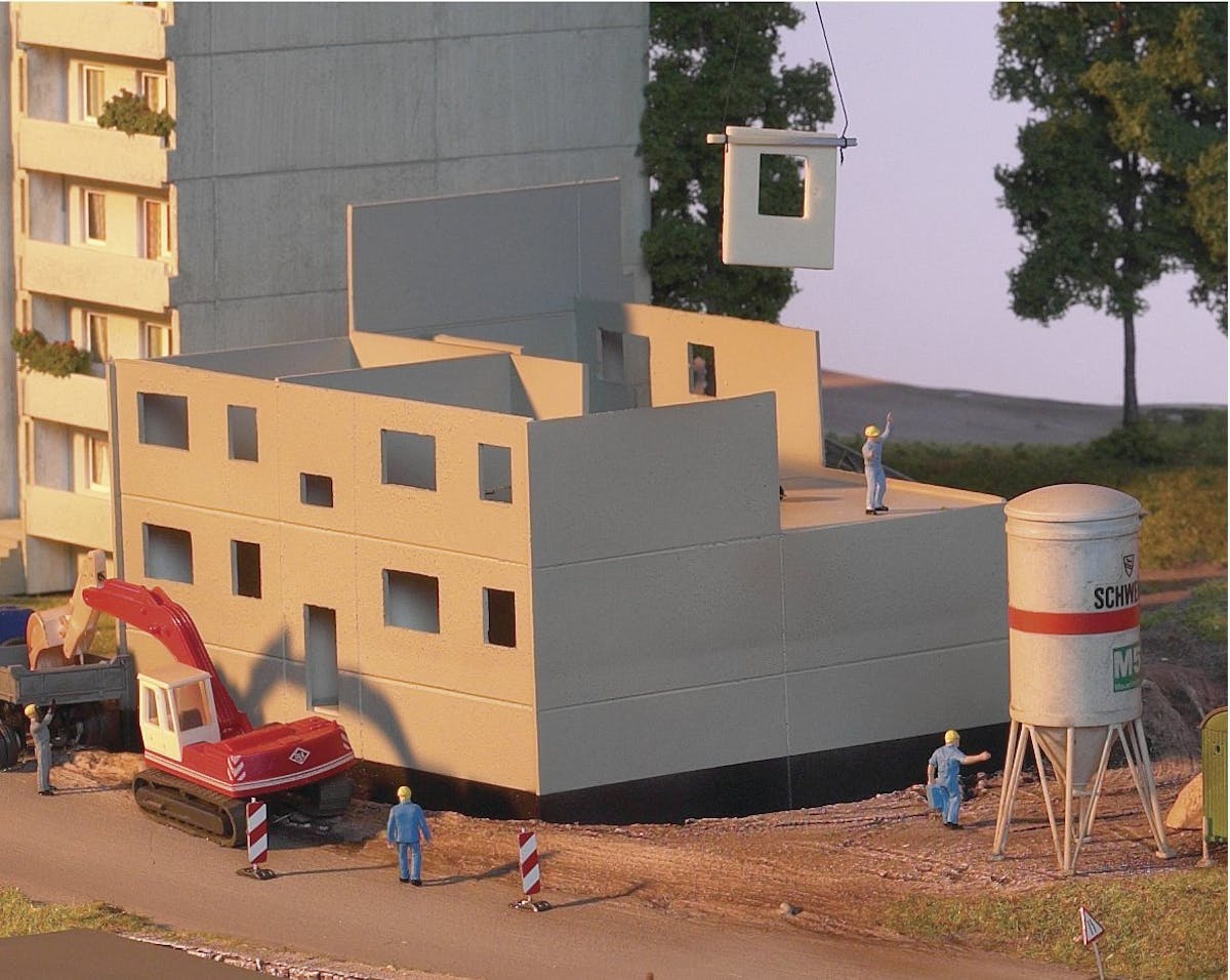 Piko 61147 Prefab Apartment Under Construction - TecnoModel.it