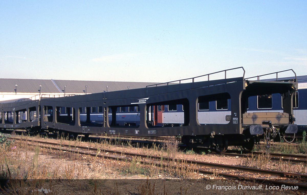 Jouef HJ4188 SNCF, carro DD DEV 66 per trasporto auto al seguito ...