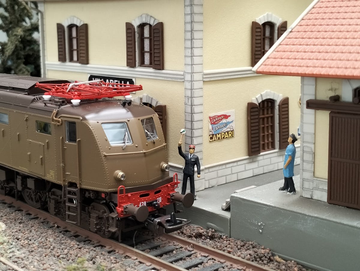 Piko 97803 FS Locomotiva Elettrica E.428.230 di Terza Serie ...