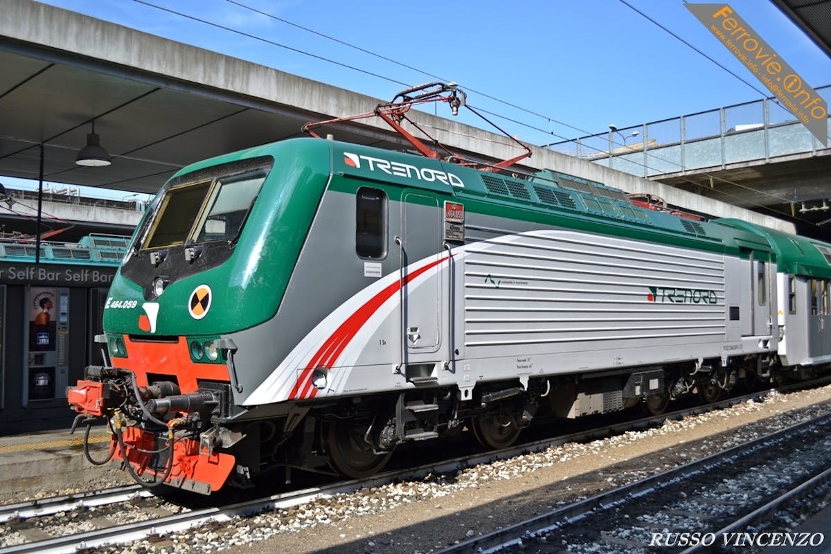 Vitrains 2783 TRENORD locomotiva elettrica monocabina E464.059, ep.VI ...